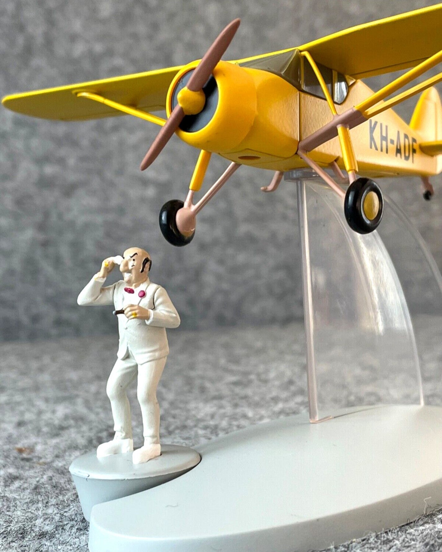 MOULINSART TINTIN Plane 29533 Albatros Recon: Red Sea Sharks Hachette ...